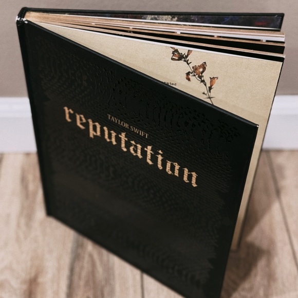 Taylor Swift | Other | Taylor Swift Reputation Bundle Bag Magazines And ...